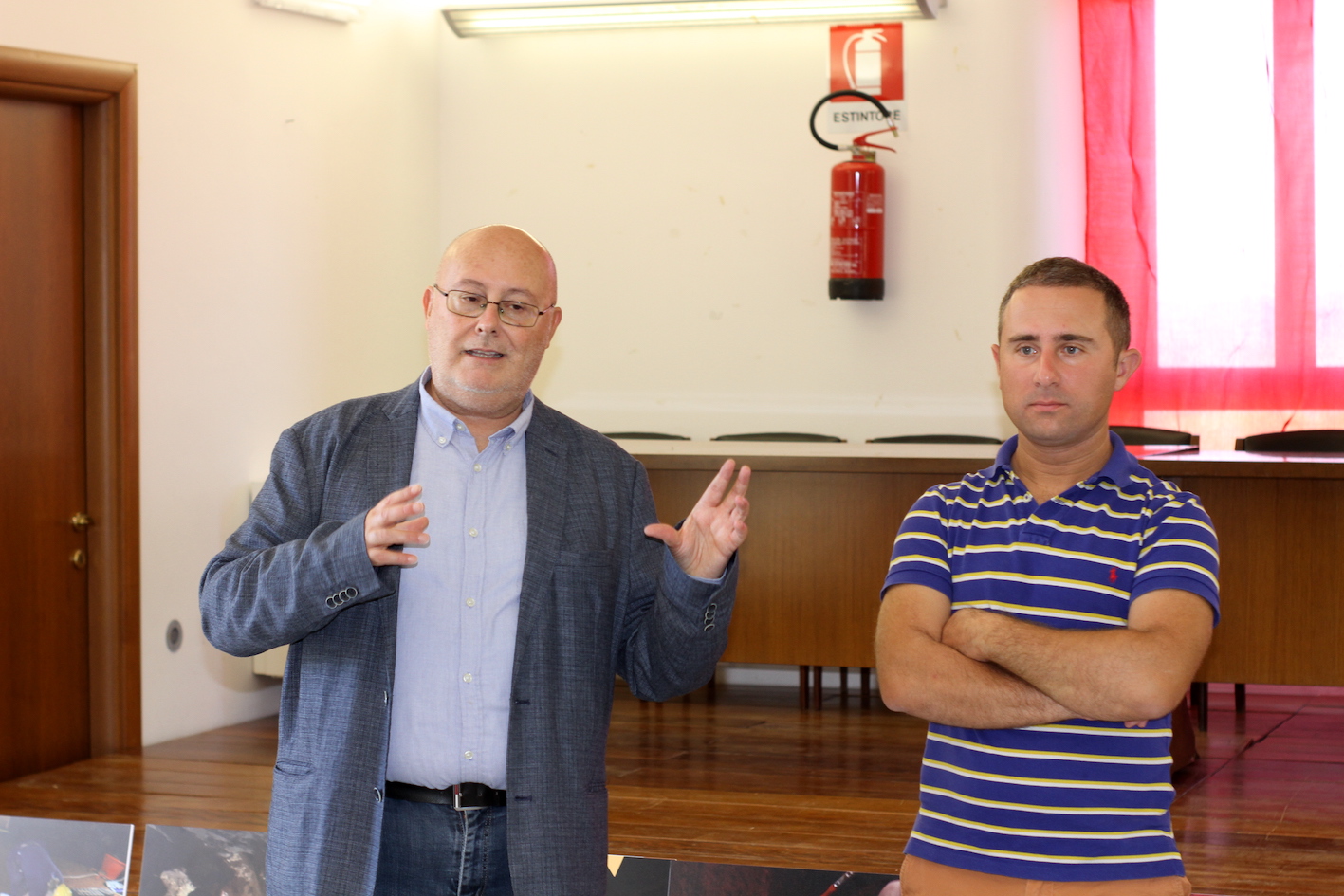 È stata presentata stamane, a Nuxis, una mostra fotografica a tema ...