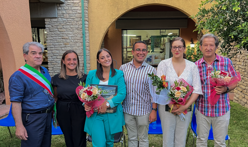 Fiera dell'artigianato di Mogoro: sono Giorgia Casu, Roberto Ghiani e ...