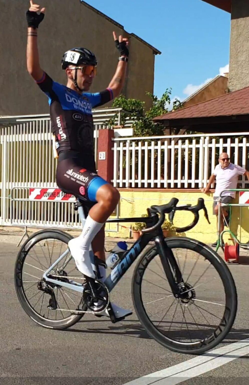 Nel week end ciclistico in Sardegna vittoria in solitaria di Eros Piras ...